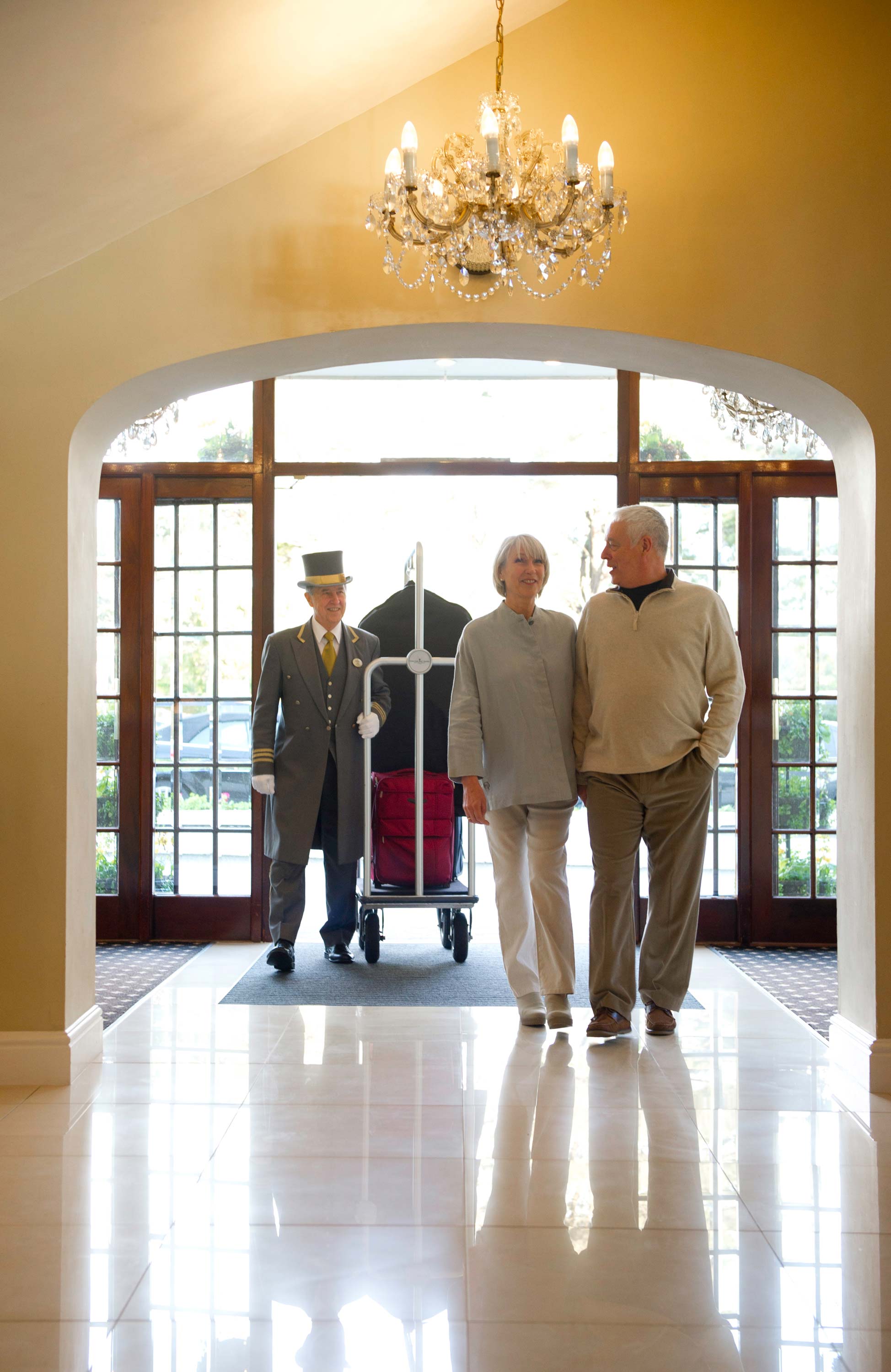 Contact Us | Carlyon Bay | Cornwall Hotel, Spa & Golf